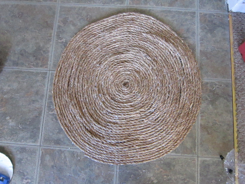 DIY Sisal Rug - The Honeycomb Home