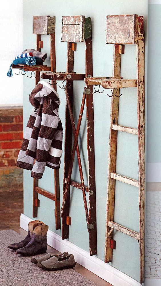 Decorating With Ladders - The Honeycomb Home