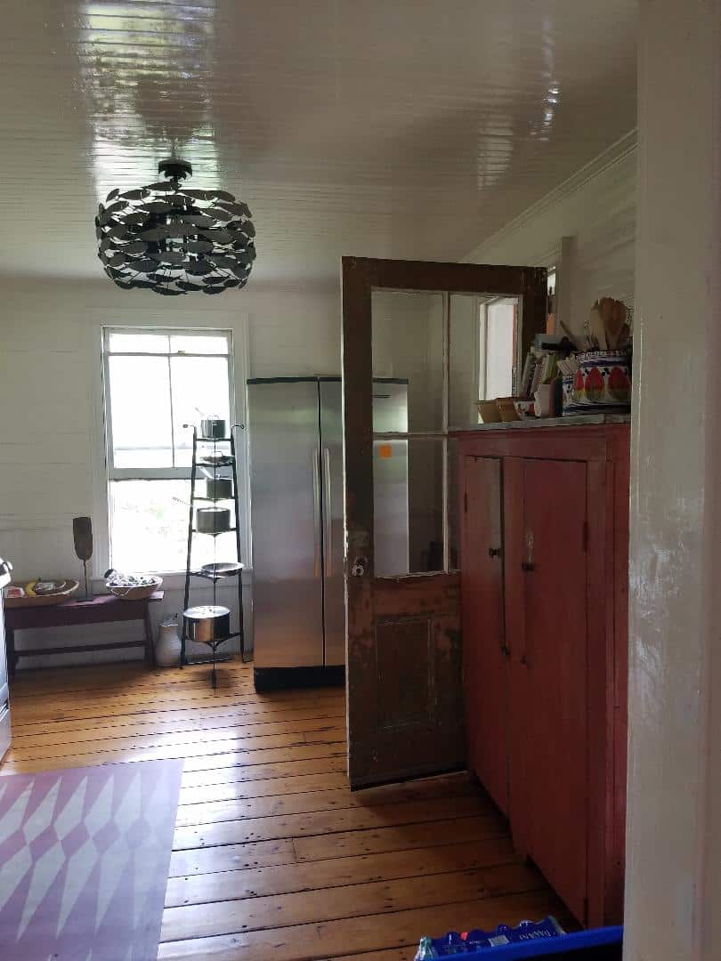 1890 Farmhouse Tour - The Honeycomb Home