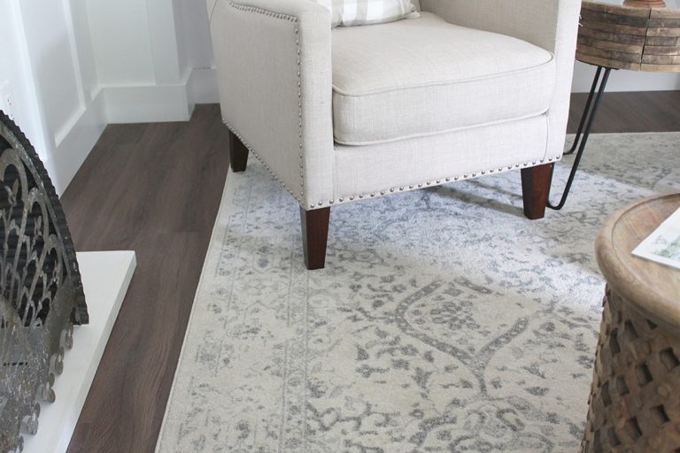 Found: The Perfect Neutral Area Rug - The Honeycomb Home