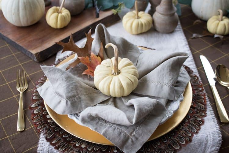 Fall Harvest Table Setting - The Honeycomb Home