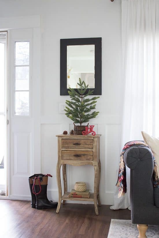 Traditional Christmas Home Tour 2018 - The Honeycomb Home