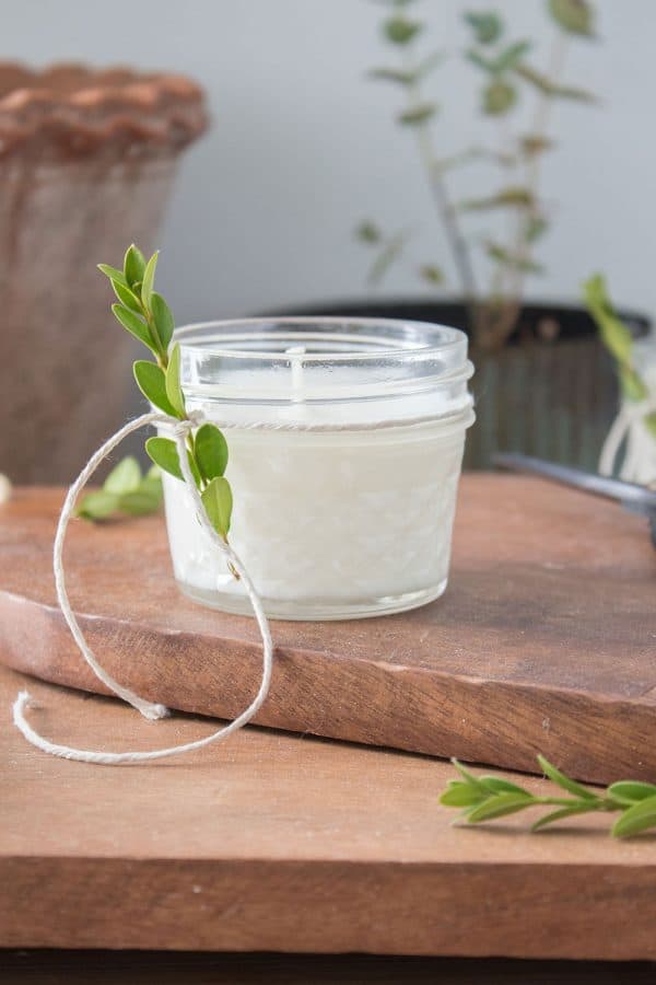 Easy Candle Making For Beginners - The Honeycomb Home