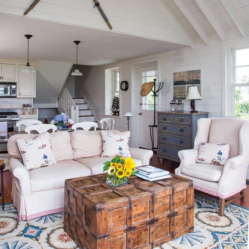 Cottage style design - The Honeycomb Home