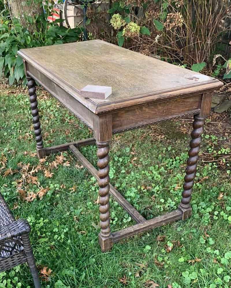 Old Table Makeover - The Honeycomb Home