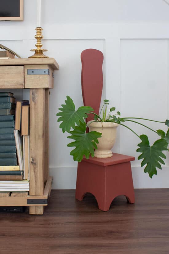 Antique Paint Colors - RED - The Honeycomb Home