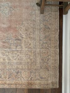 Which Rug Pad Under A Vintage Rug? - The Honeycomb Home