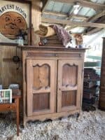 The Lucketts Antique Market In VA - The Honeycomb Home