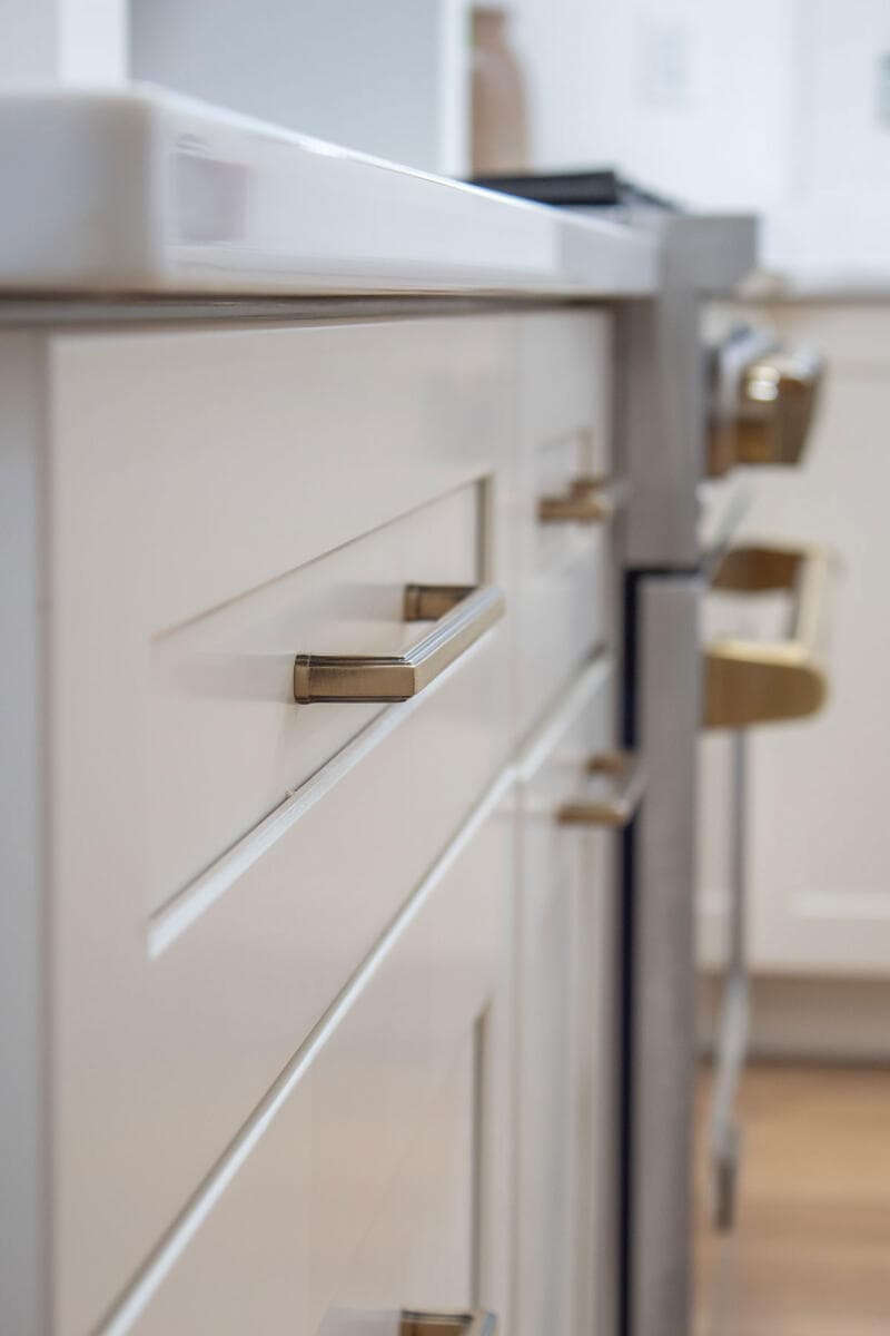 Antique Brass Kitchen Cabinet Hardware - The Honeycomb Home