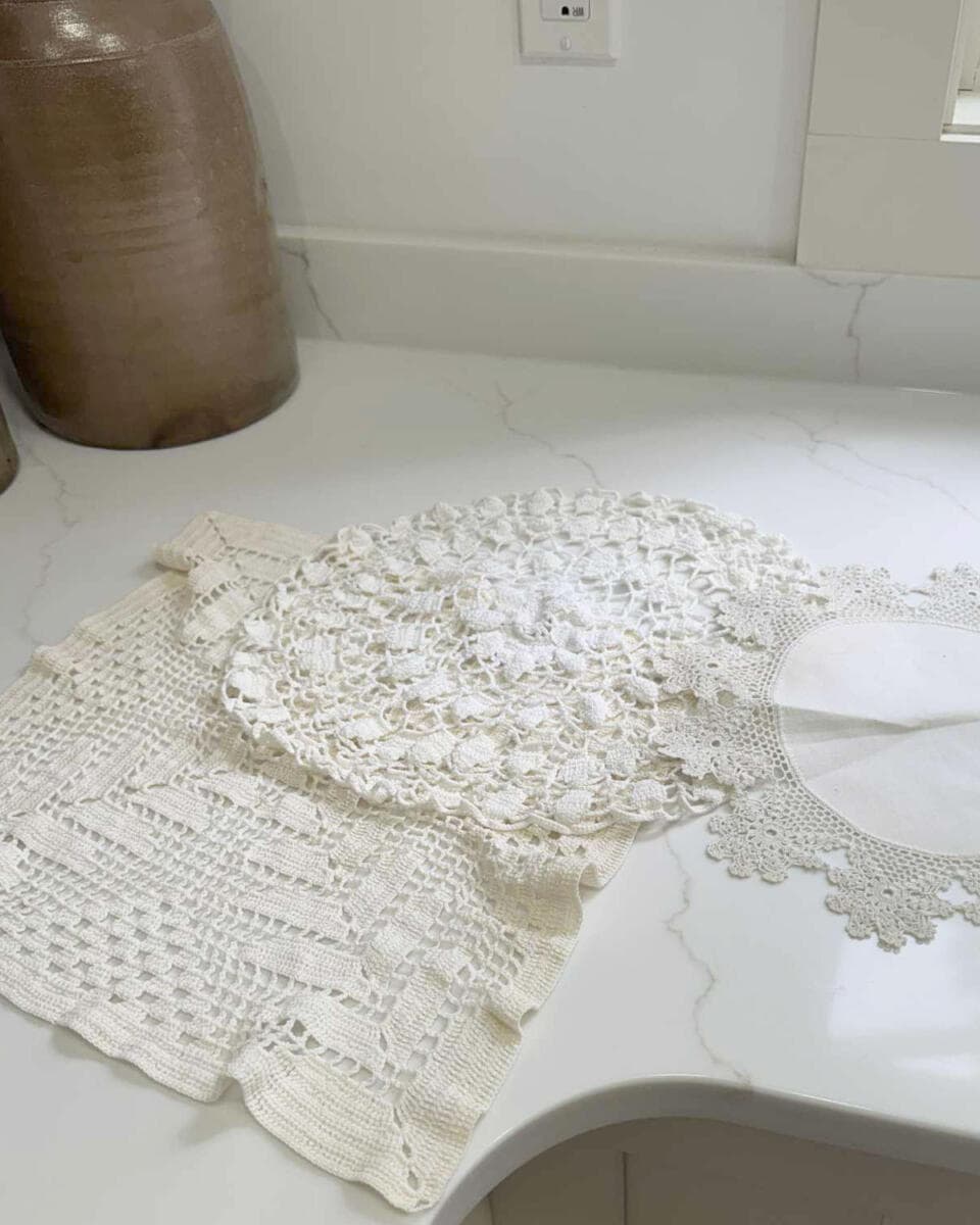 DIY Halloween Ghosts With Vintage Doilies - The Honeycomb Home